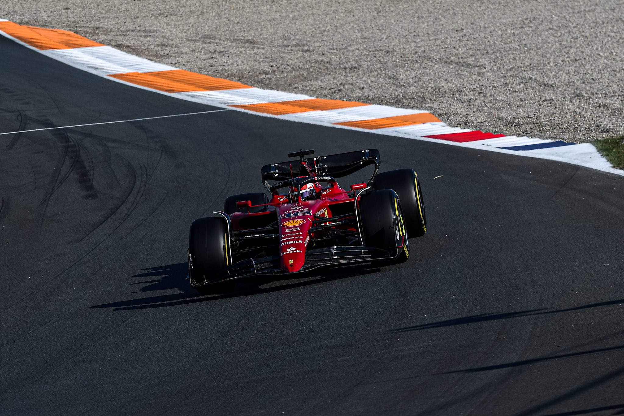 Leclerc y Sainz confirman el dominio de Ferrari en Zandvoort; Alonso séptimo tras FP2 | Fórmula F1